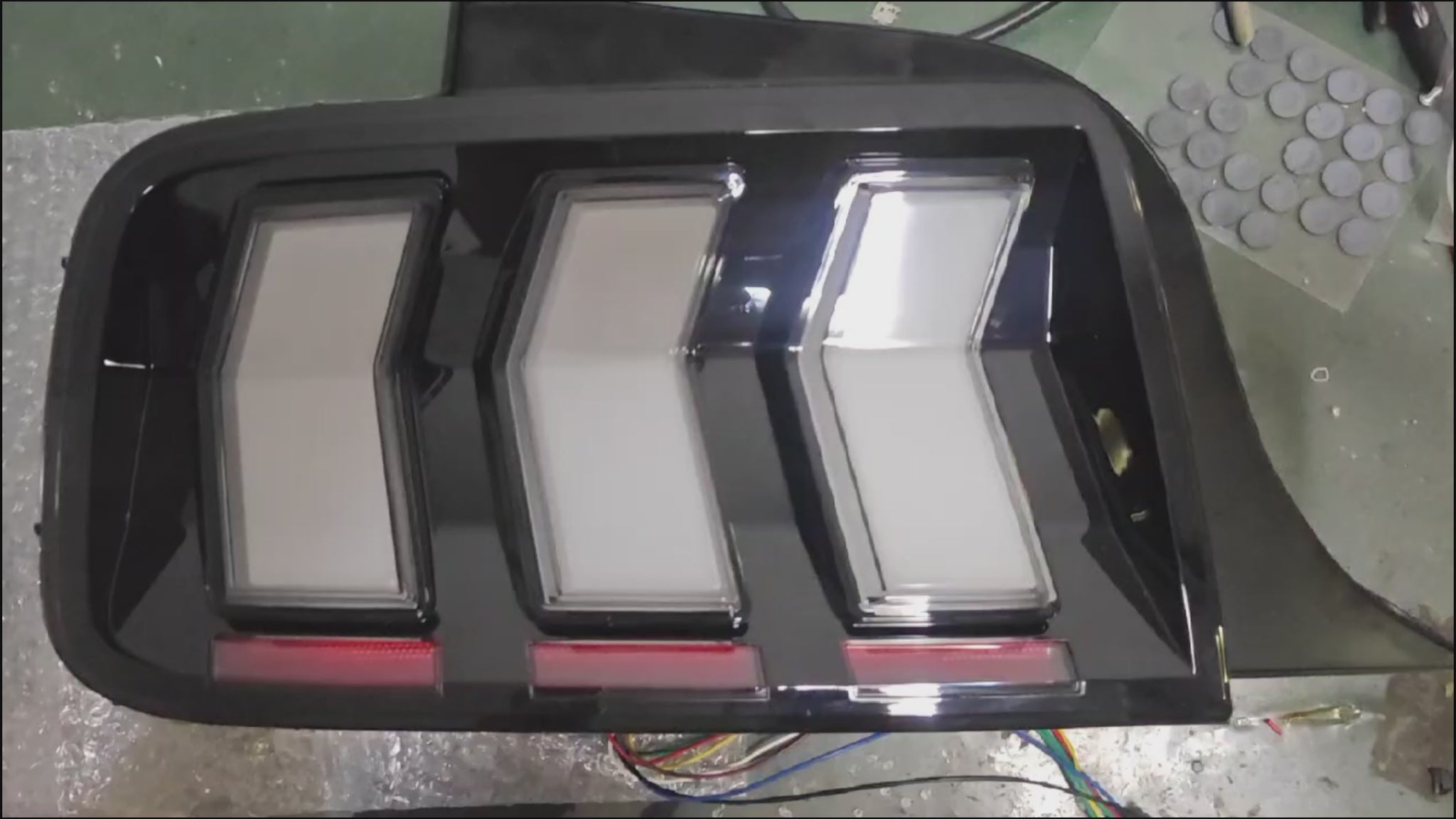 inginuity time LED RGB Tail Lights for Ford Mustang 2005 2006 2007 200 ...